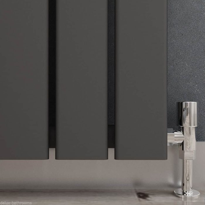 Flat Vertikal Single Radiator Hvid - Håndklædetørrer.dk