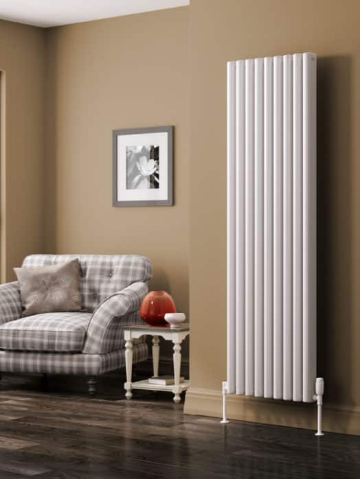 FLAT Dobbelt Vertikal Radiator i Hvid - Håndklædetørrer.dk